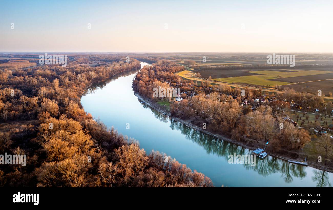 Sunrise lake tisza hungary hi-res stock photography and images - Alamy