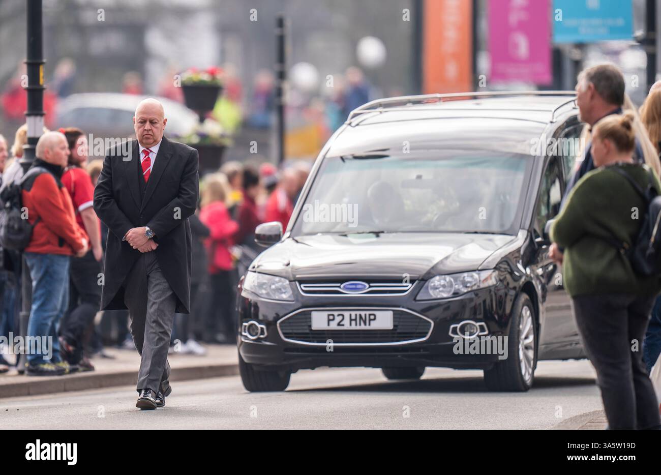 The hearse carrying the coffin of 10-year-old Poppy Atkinson makes its ...