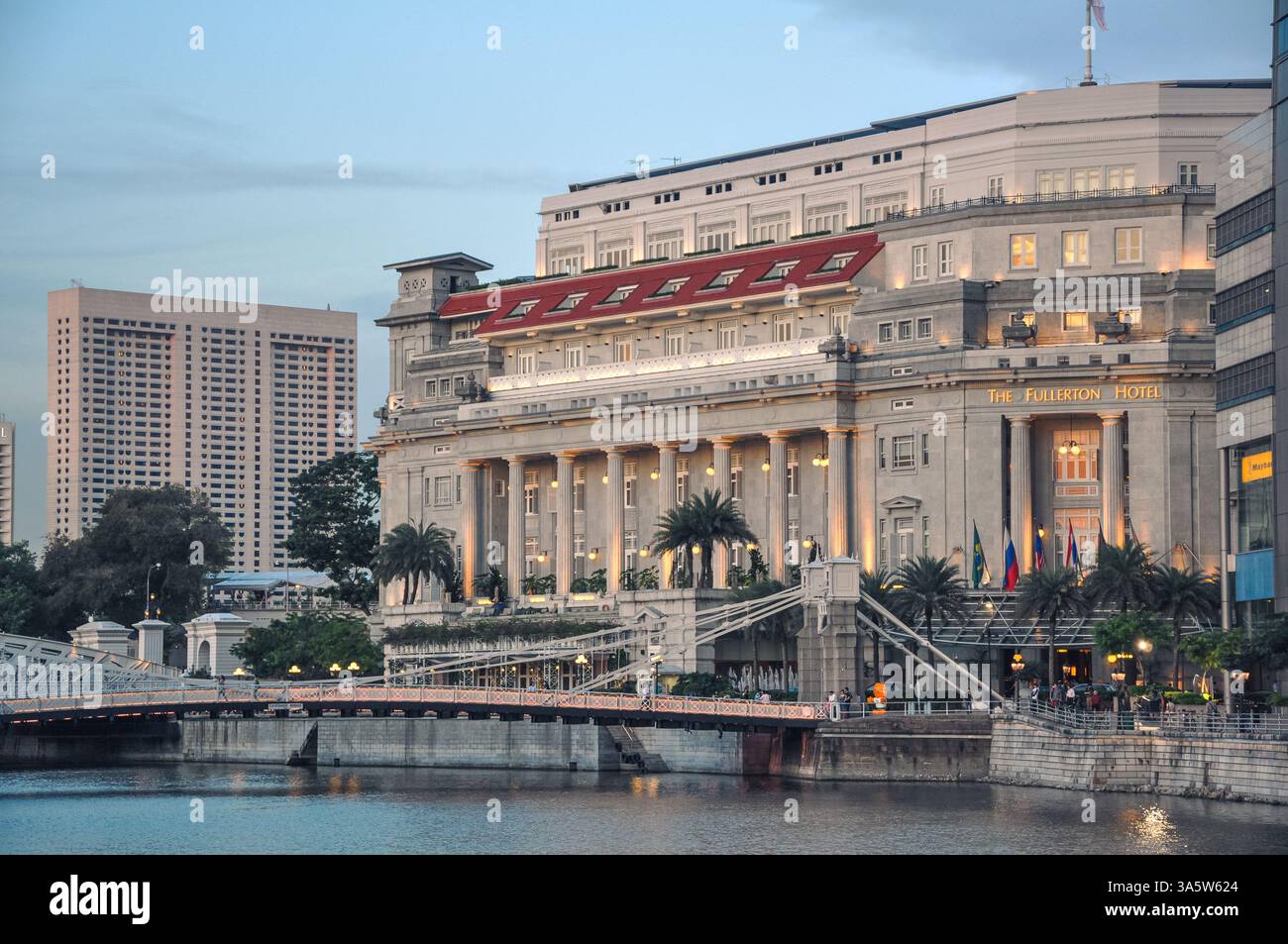 Singapore, Singapore - May 8, 2009: The Marina Bay Sands rises ...