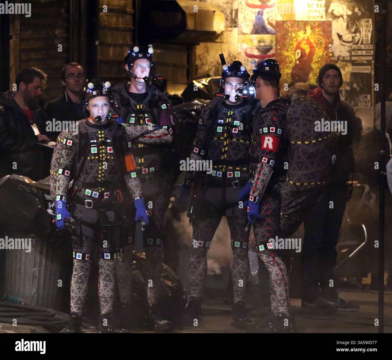Actors in Ninja Turtles suits on the set of the movie 'Teenage Mutant ...