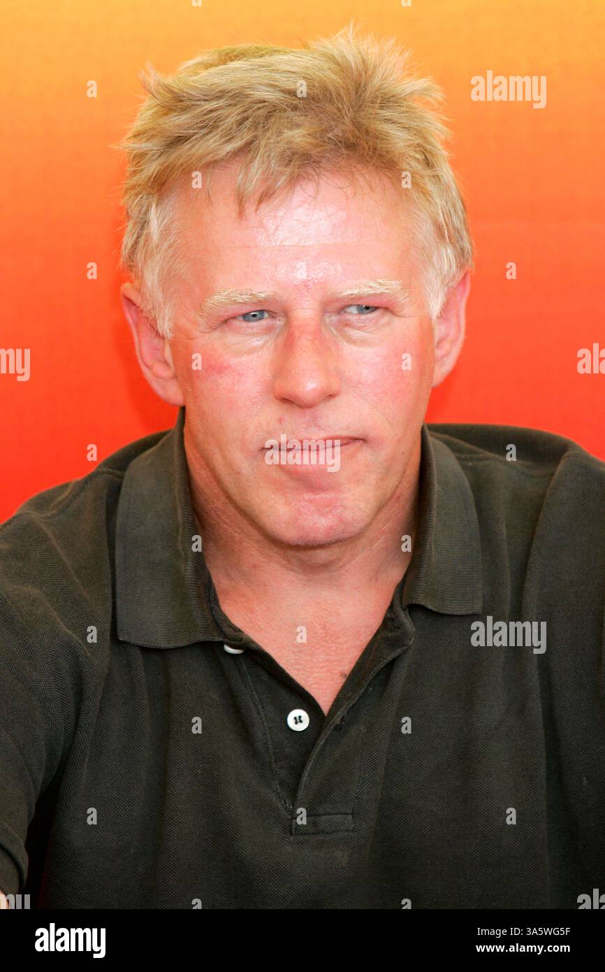 Phil Davis beim Photocall zum Kinofilm Vera Drake auf der Biennale di ...