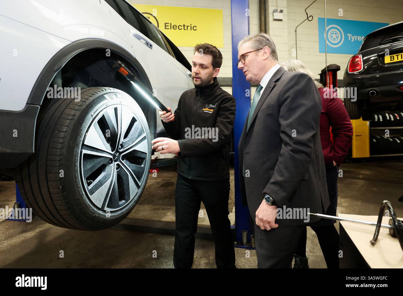 Prime Minister Sir Keir Starmer and Transport Secretary Heidi Alexander ...