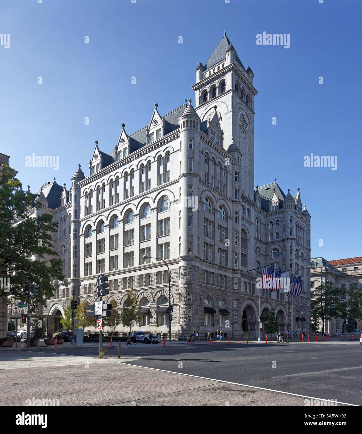 The Old Post Office, 1100 Pennsylvania Avenue NW, became a Trump ...