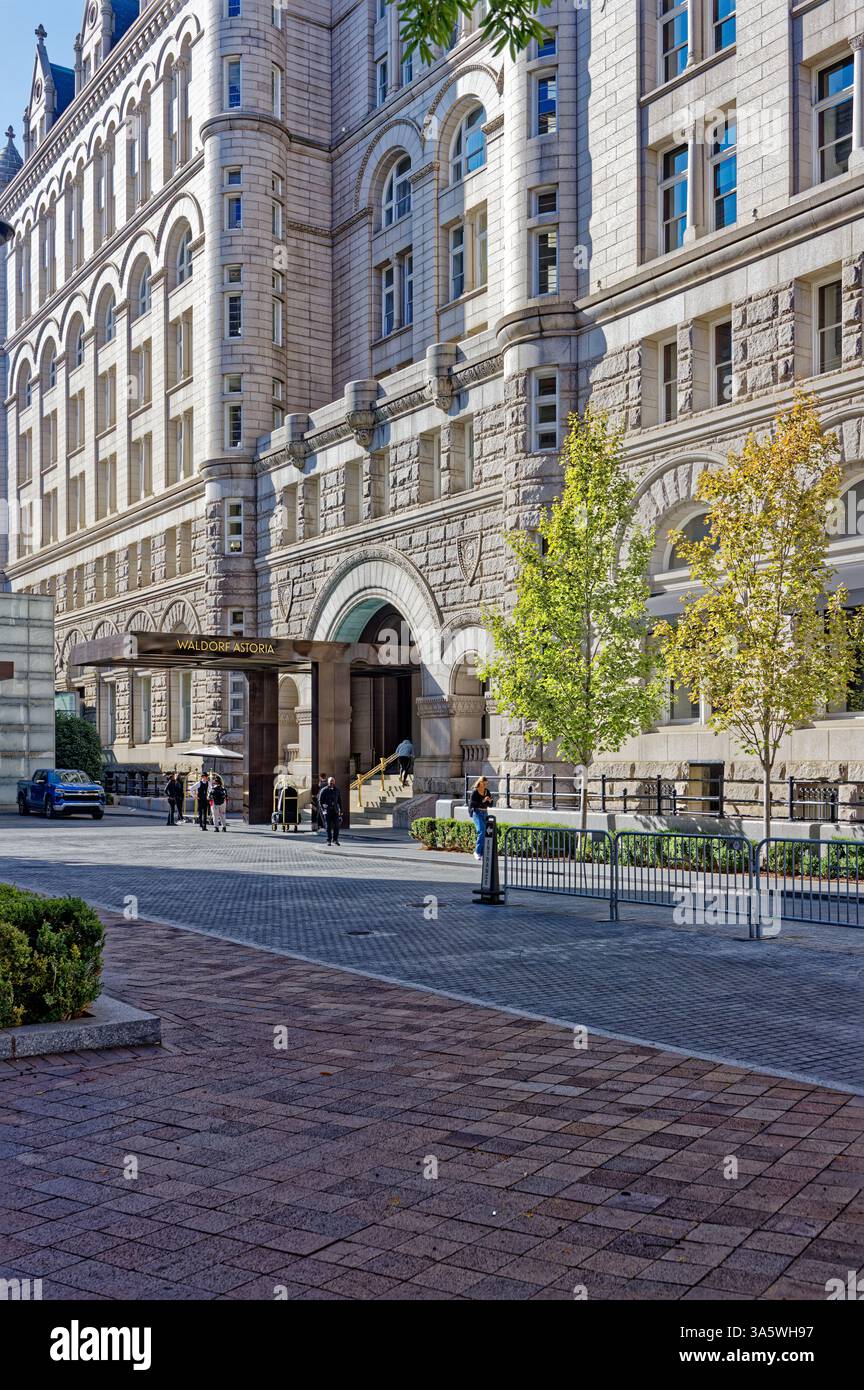 The Old Post Office, 1100 Pennsylvania Avenue NW, became a Trump ...