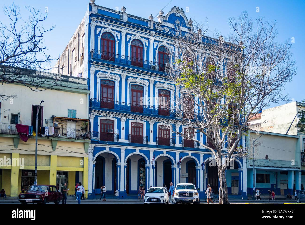 Historical buildings of Spanish colonial style in central Havana, Cuba ...