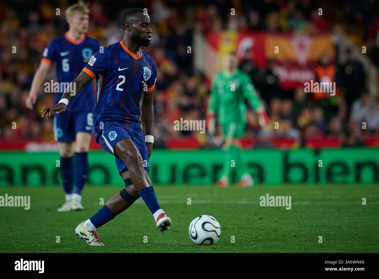 Valencia, Spain. 23rd Mar, 2025. Netherlands' Lutsharel Geertruida ...