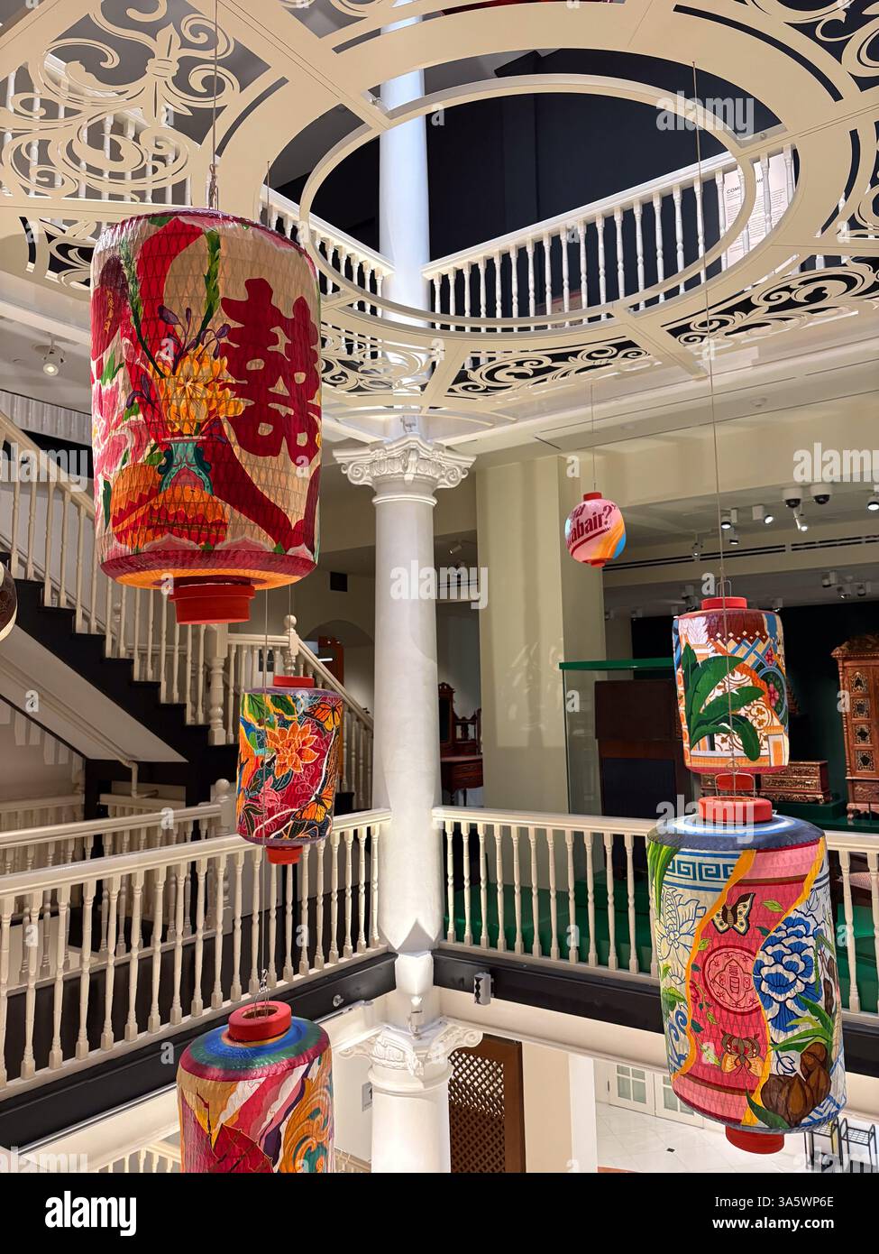 Colorful peranakan lanterns at the Peranakan Museum in Singapore ...