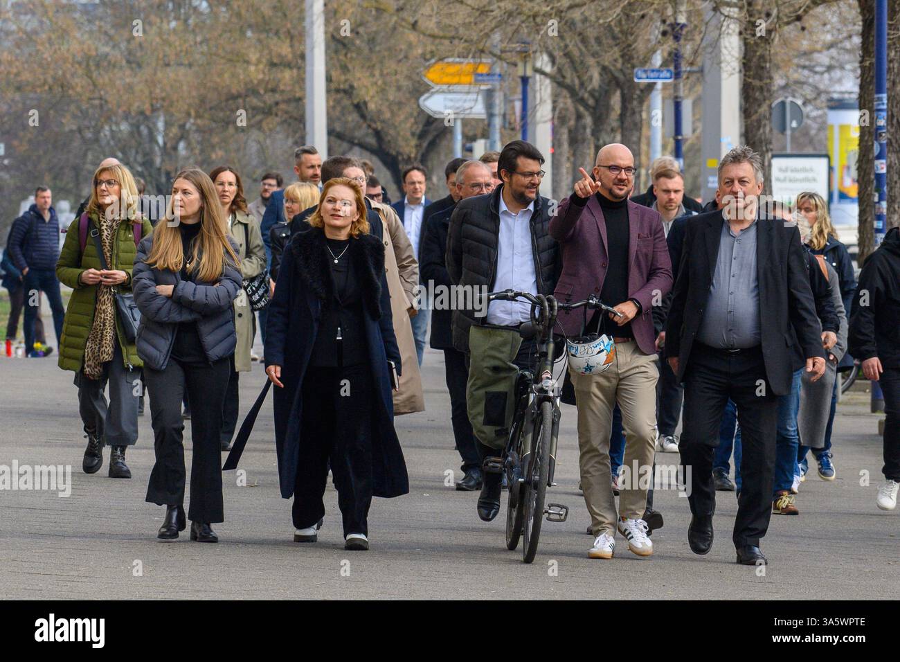 Ken gericke hi-res stock photography and images - Alamy