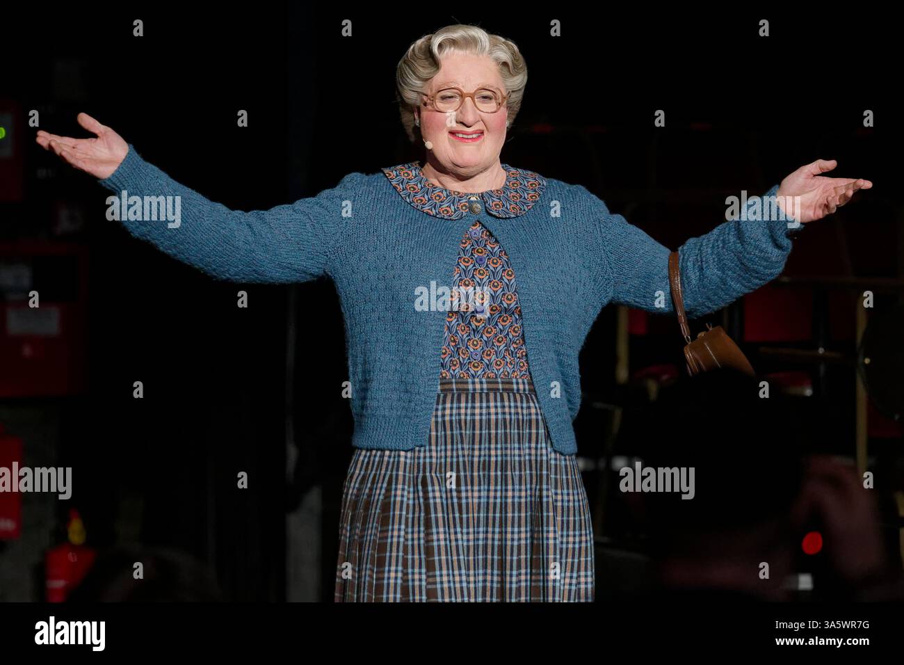 24 March 2025, North Rhine-Westphalia, Duesseldorf: Vick Gabriel, cast ...