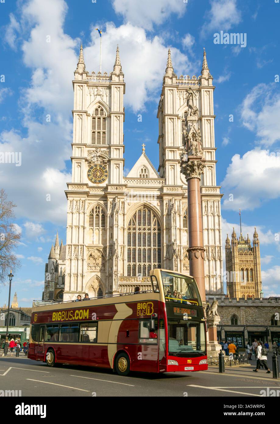Towers and frontage of Westminster abbey church with Victoria Tower in ...