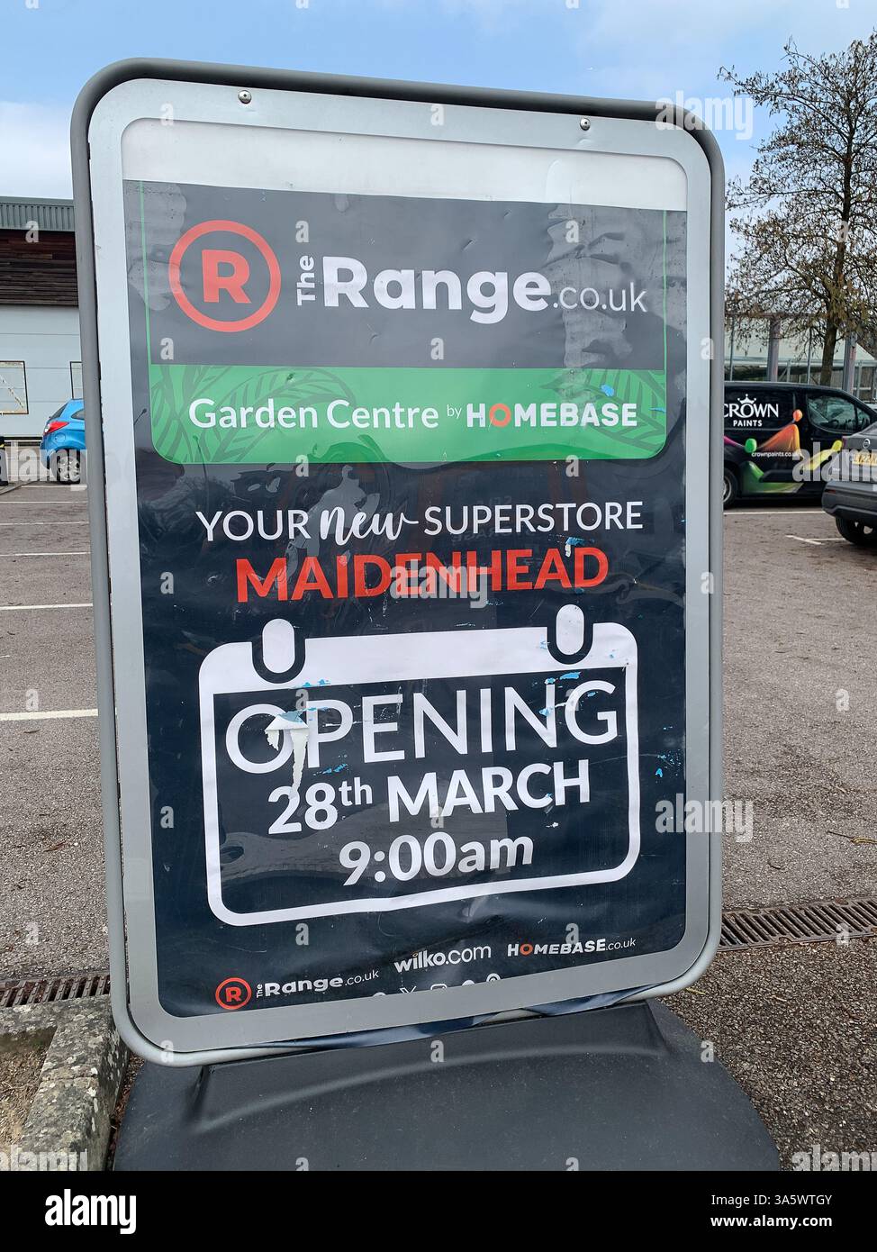 Maidenhead, Berkshire, UK. 24th March, 2025. Following the closure of ...