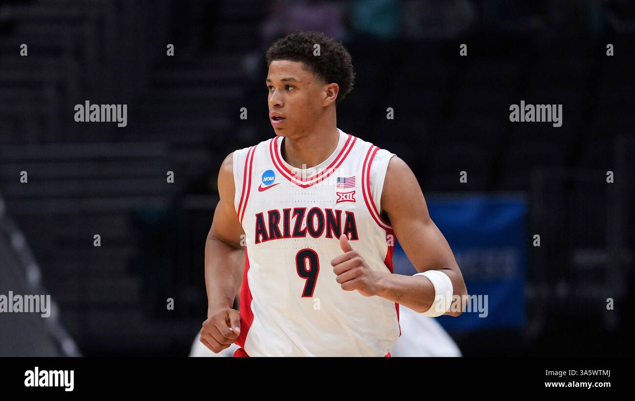 Arizona forward Carter Bryant in action during the first half in the ...