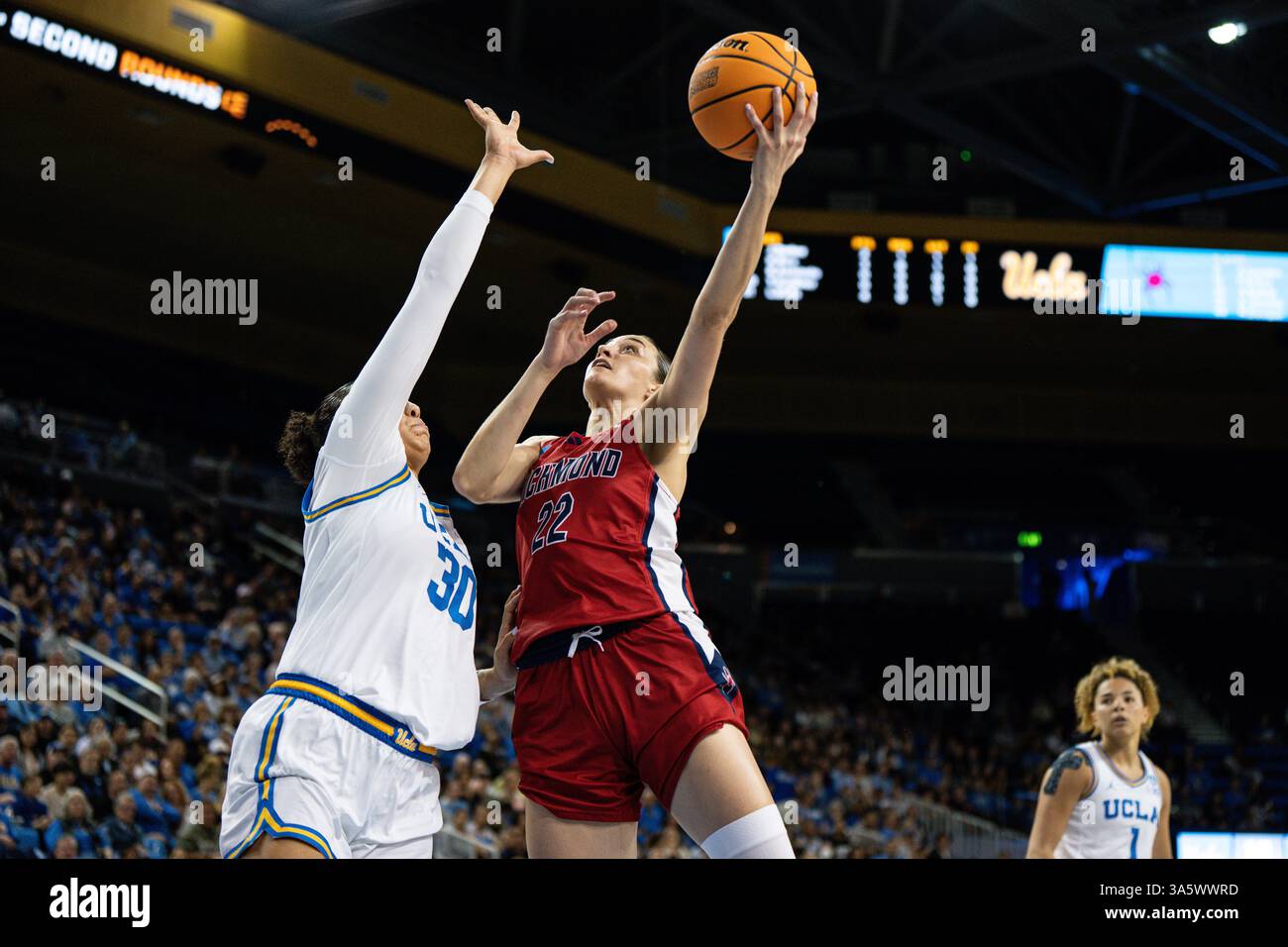 Richmond Spiders guard Rachel Ullstrom (22) shoots over UCLA Bruins ...