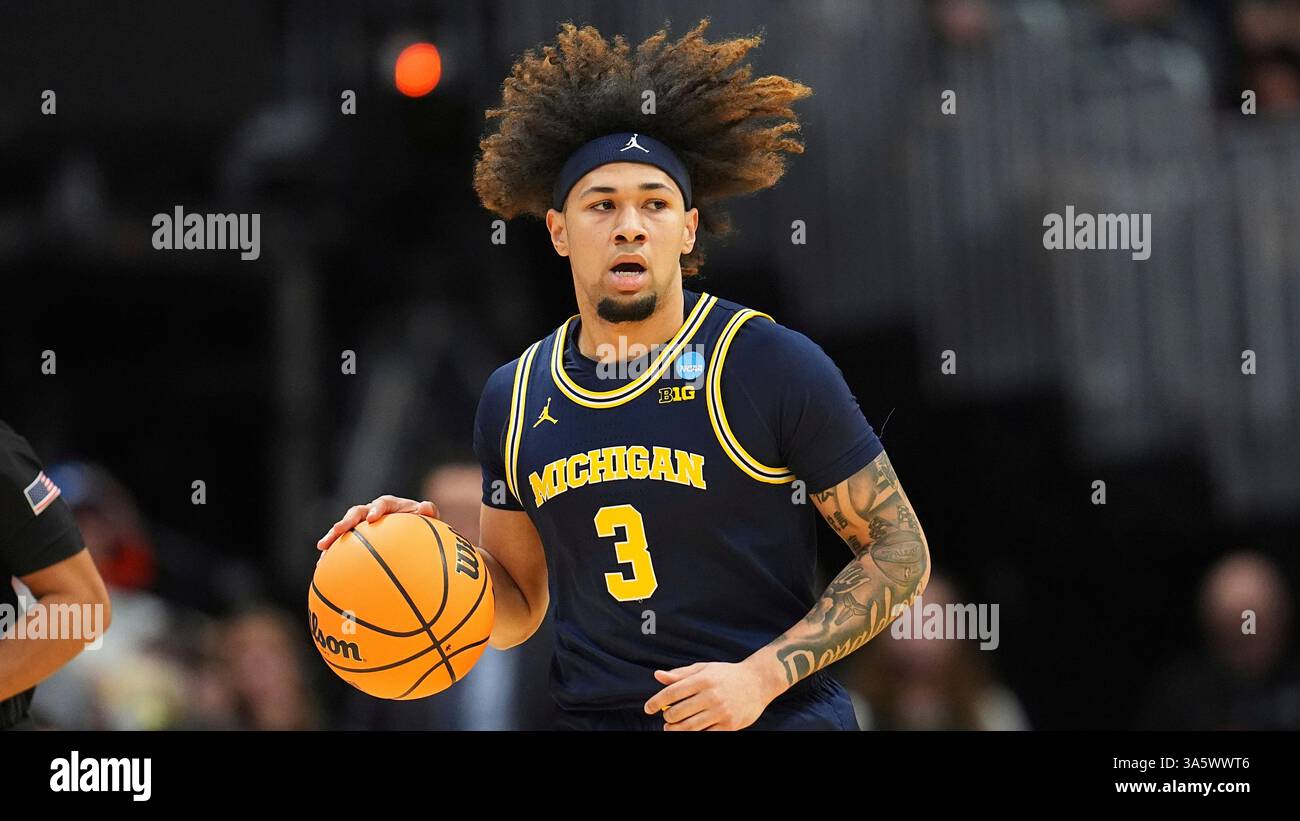 Michigan guard Tre Donaldson (3) during the first half in the second ...