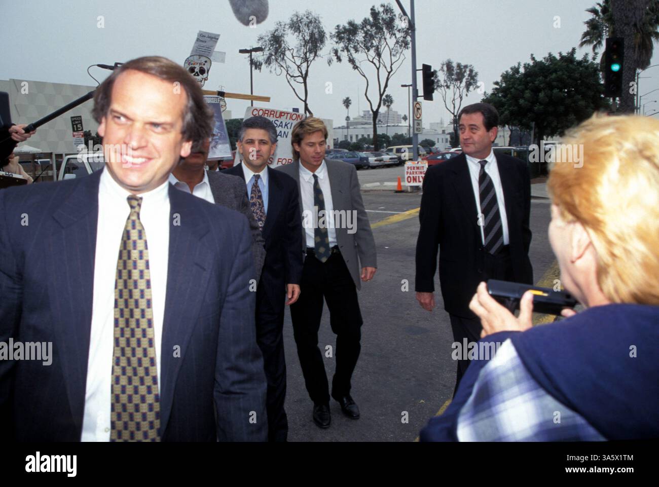 Nov 18, 1996; Santa Monica, CA, USA; NFL Hall of Fame superstar ...