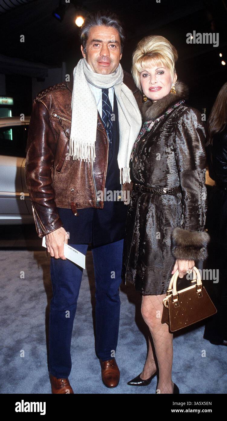 Feb. 10, 2001 - K21034HMc: LUCA LUCA FALL 2001 FASHION SHOW .AT THE ...