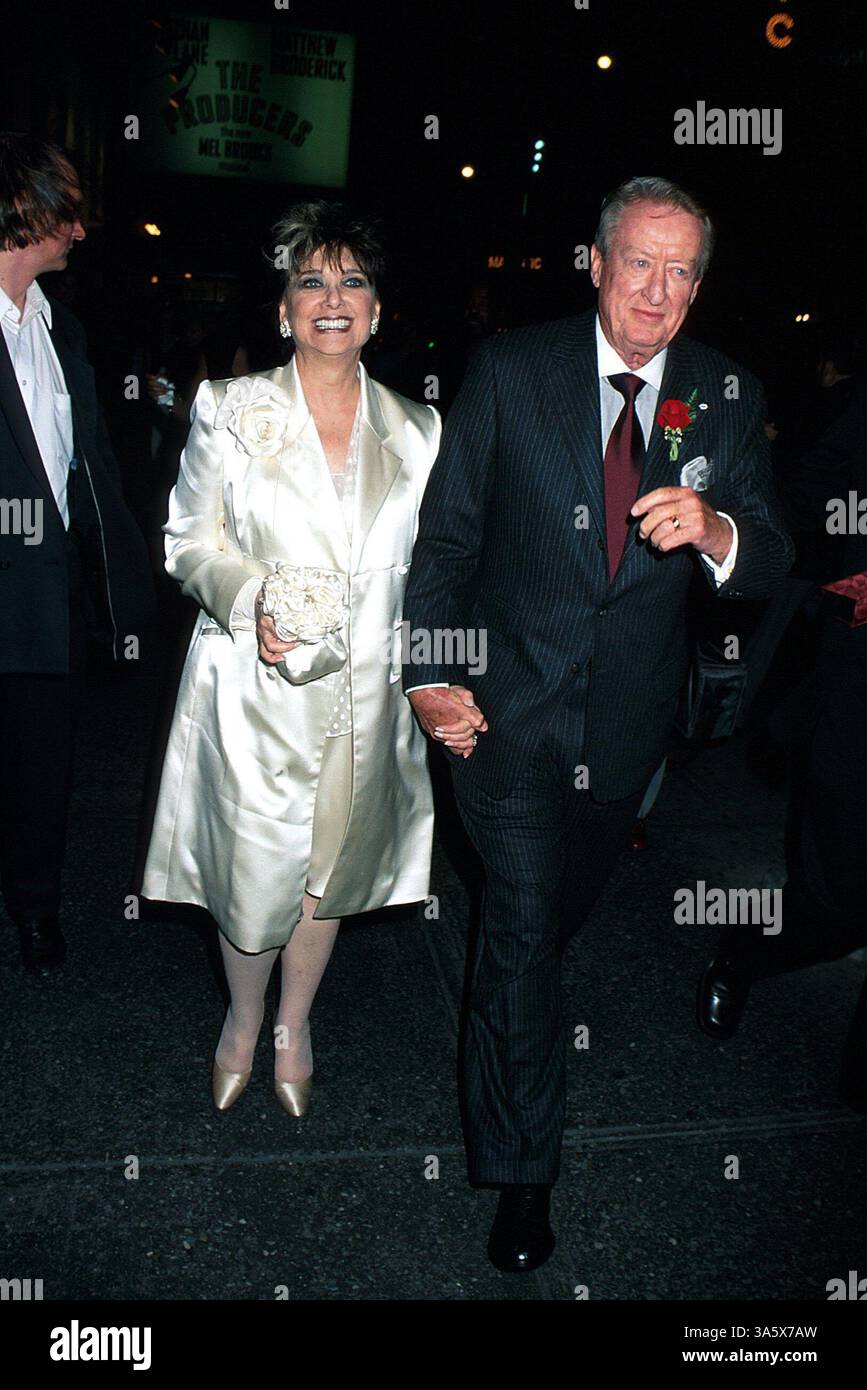 May 11, 2001 - K21860HMc: 5/11/01.SUZANNE PLESHETTE & TOM POSTON ...