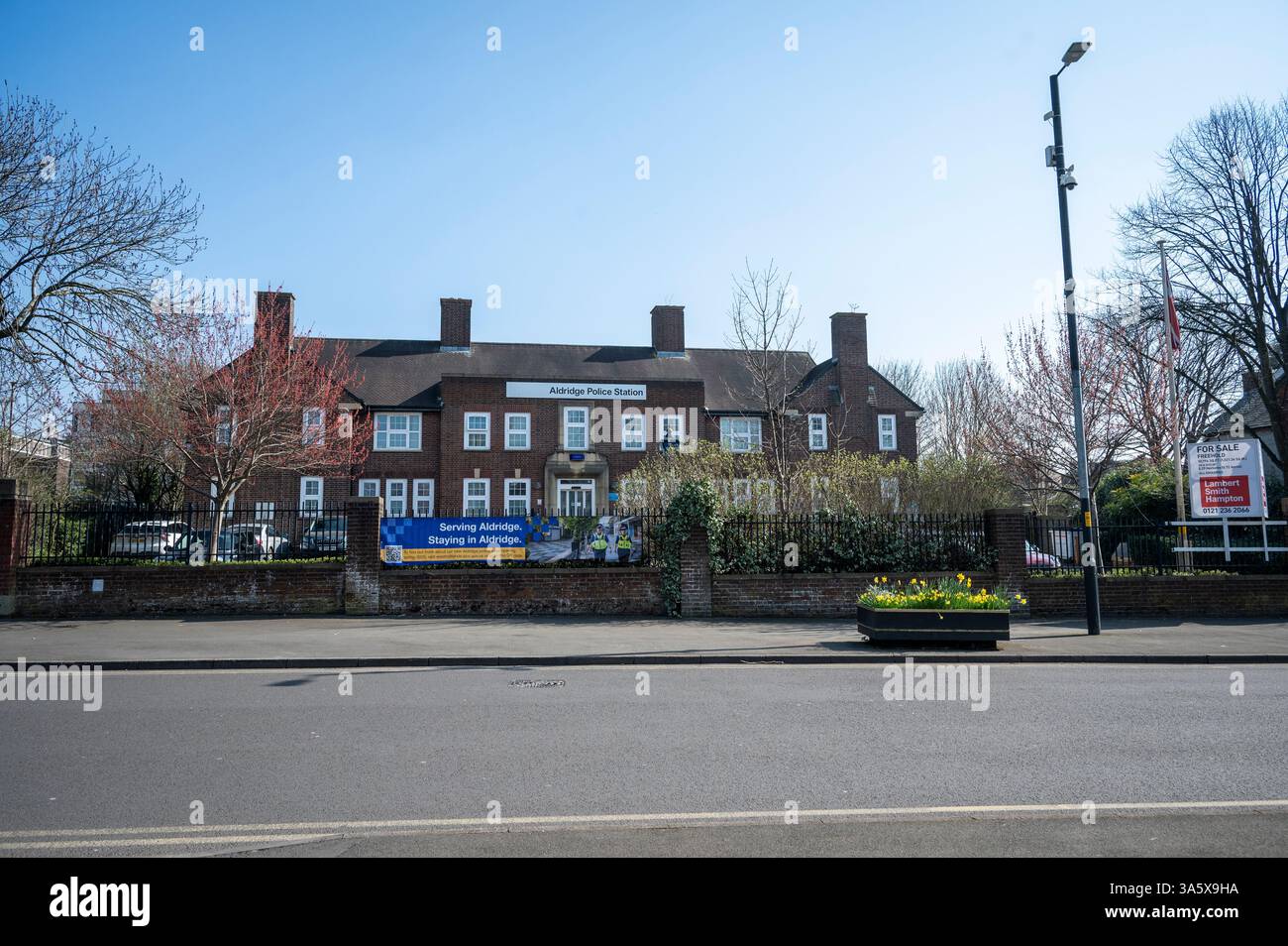 Former Police station in Aldridge now closed and building for sale ...