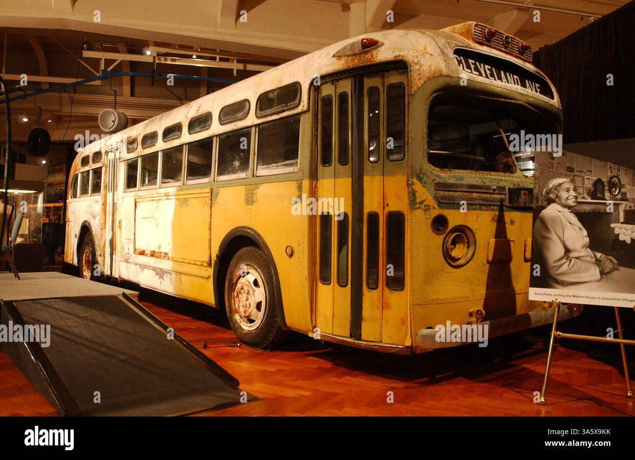 Dec 01, 2001; Dearborn, MI, USA; U.S. civil rights legend Rosa Parks ...