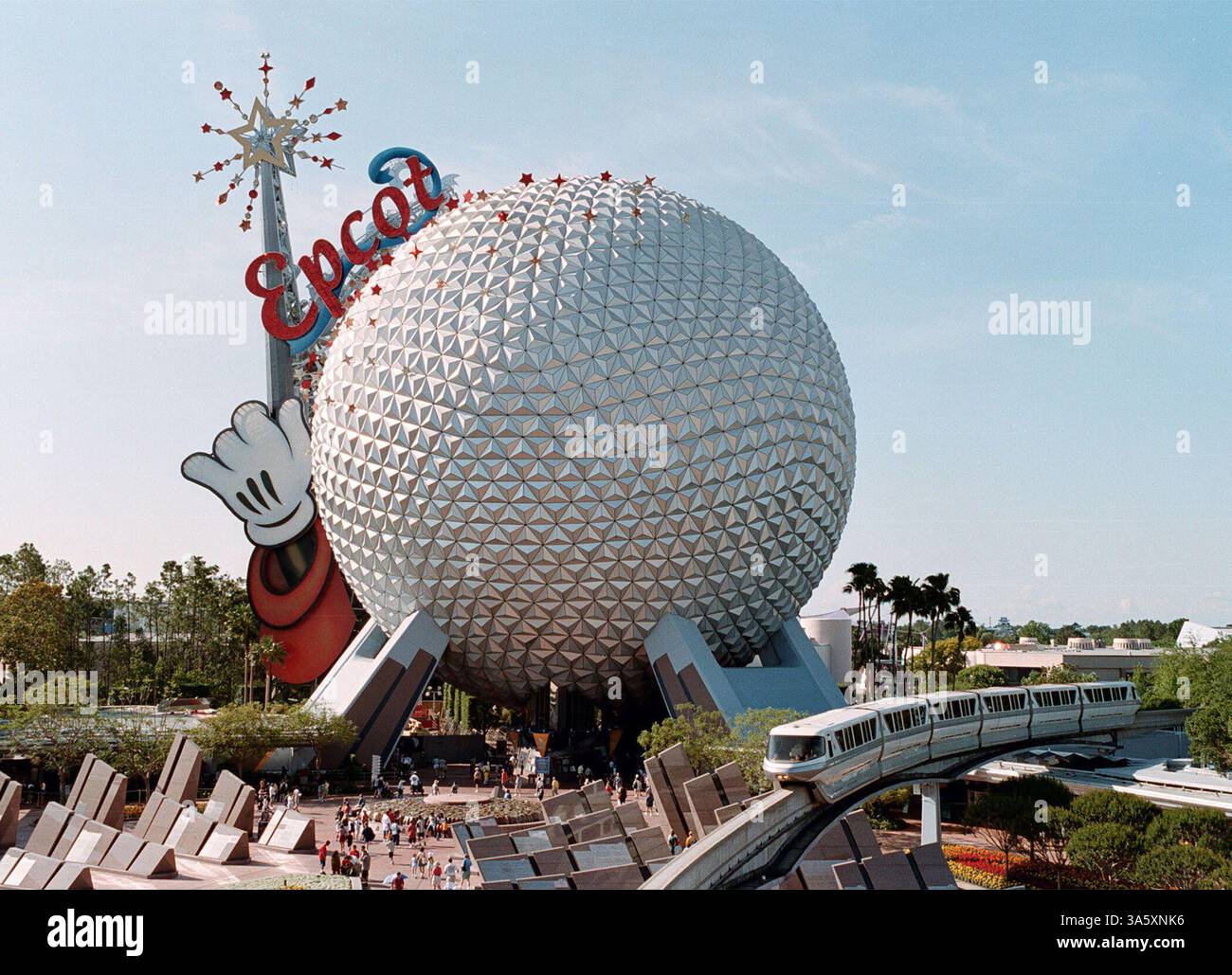Dust catchers hi-res stock photography and images - Alamy