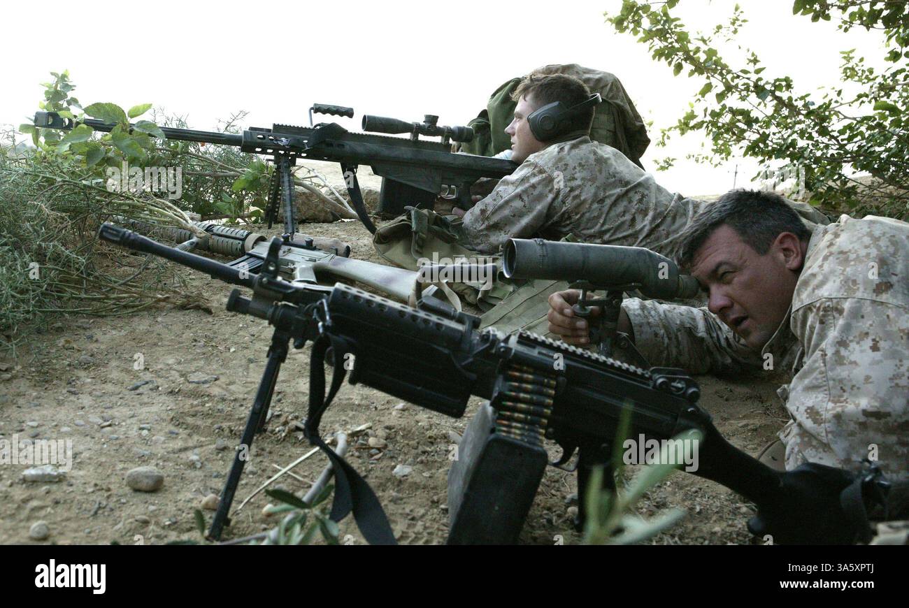 Oct 17, 2004; FOB Hit, Iraq; Petty Officer 2nd Class DWANYNE MCBRYDE, the corpsman for the scout ...