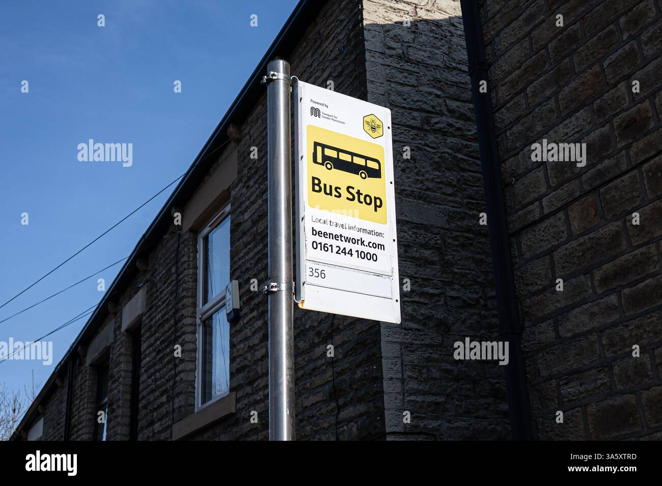 Manchester bee network bus hi-res stock photography and images - Alamy