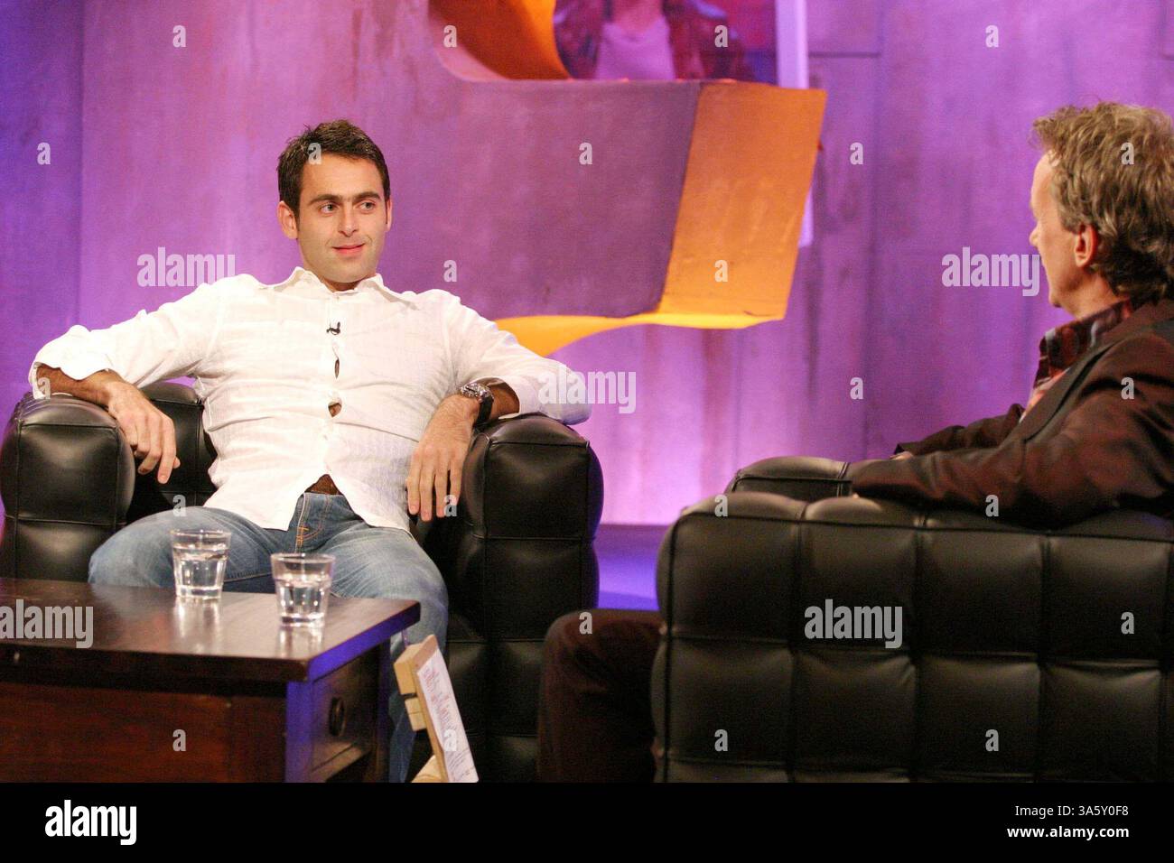 The frank skinner show series 6 hi-res stock photography and images - Alamy