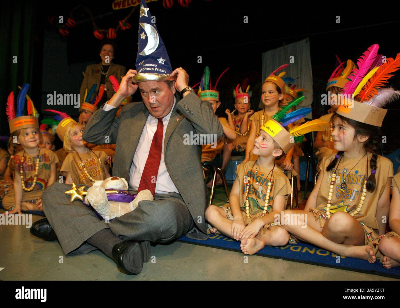 May 25, 2005 - Westchase, Florida, U.S. - Florida Governor JEB BUSH ...