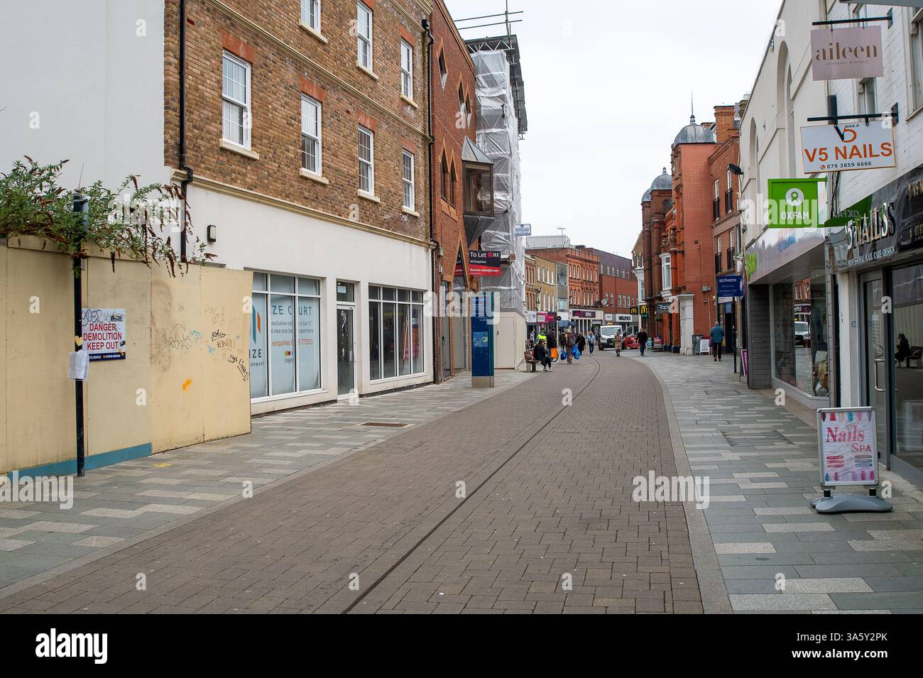 Maidenhead, Berkshire, UK. 24th March, 2025. Parts of Maidenhead High ...