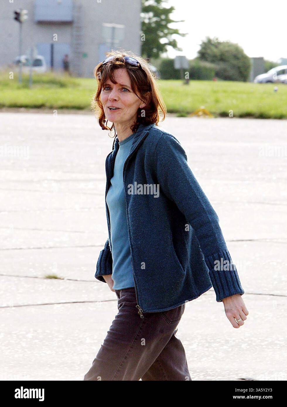 June 12, 2005 - K43670.Freed hostage Florence Aubenas, arrived home to ...