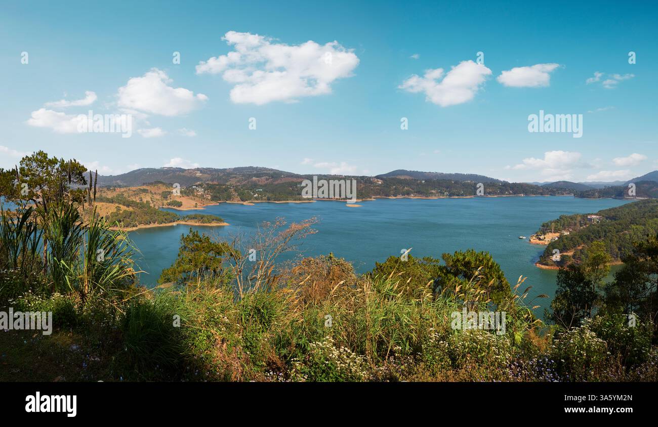 Umiam lake near Shillong city in Meghalaya, India Stock Photo - Alamy