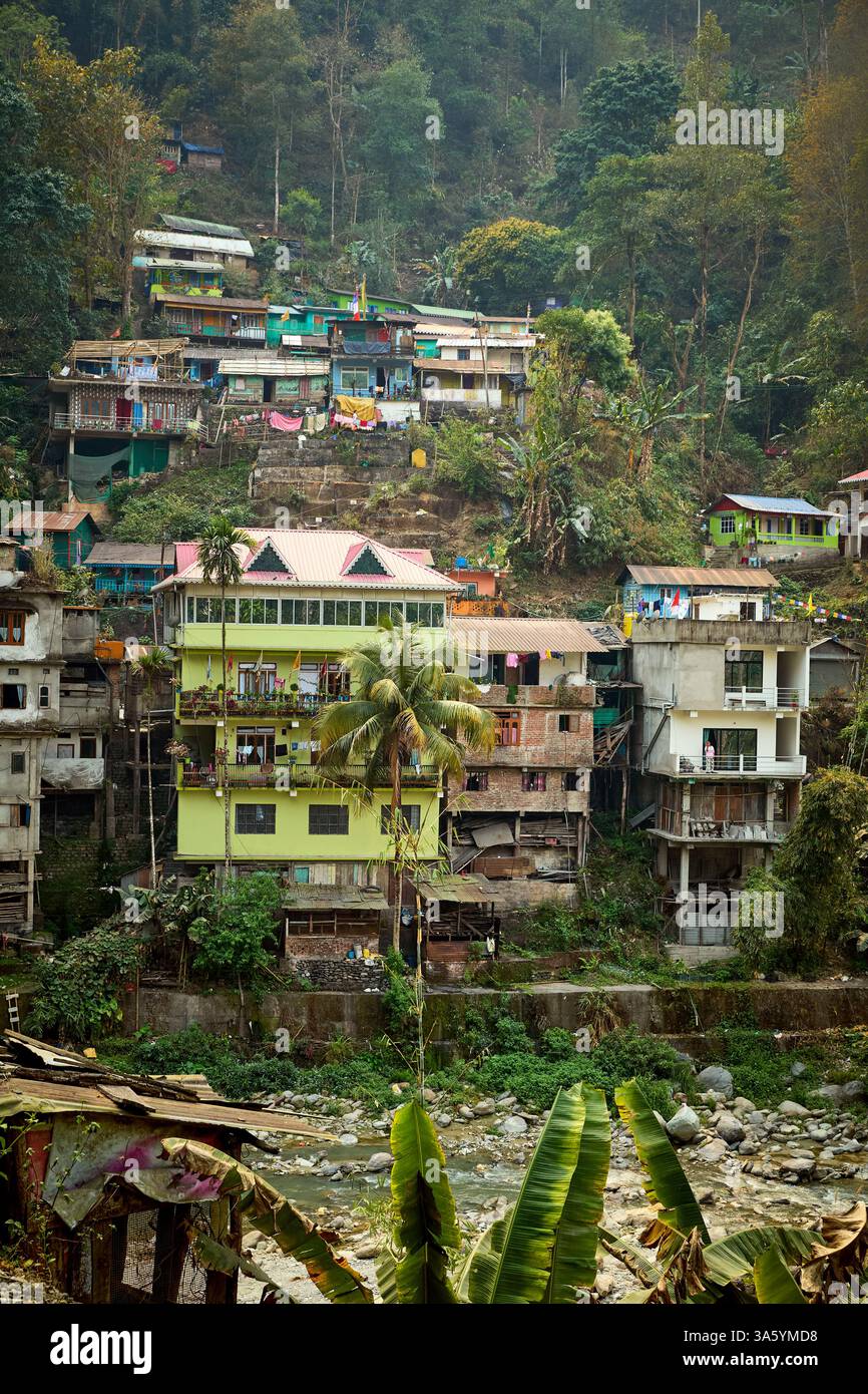 Poor village in the countryside of India Stock Photo - Alamy