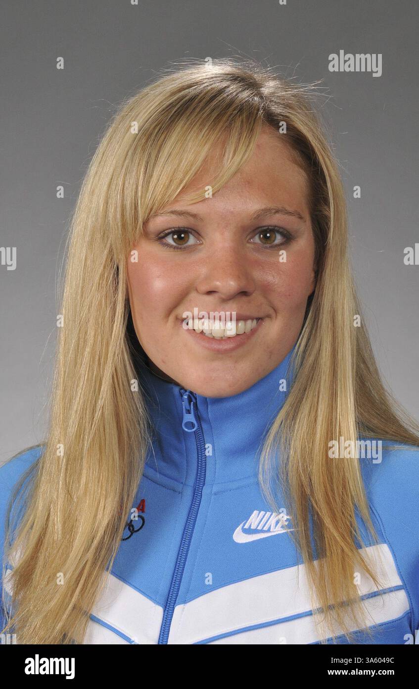 Aug. 4, 2008 - Chloe Sutton is a member of the 2008 U.S. Olympic ...