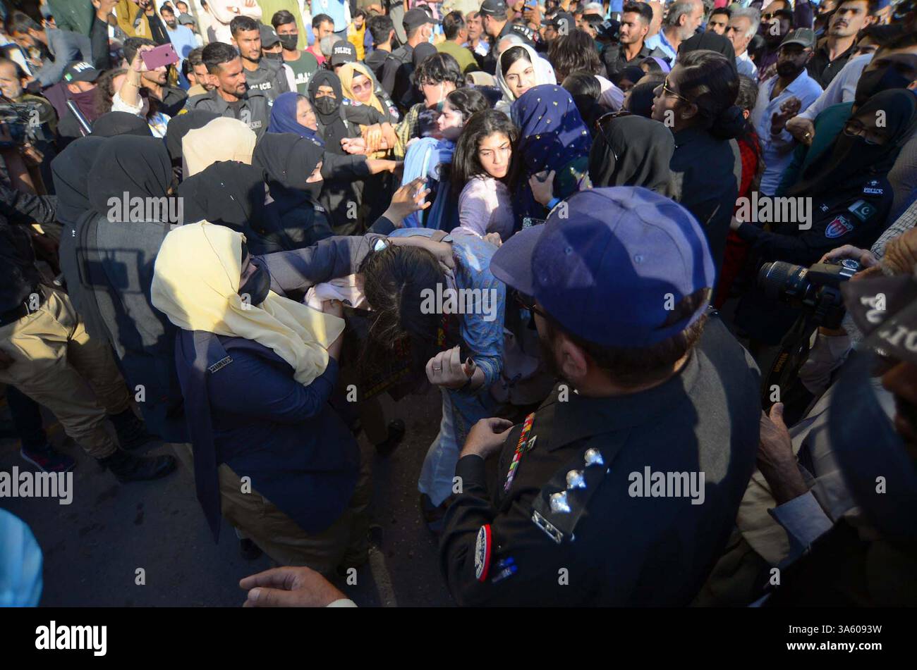 KARACHI, PAKISTAN, MAR 24: Police officials restore baton charge and ...