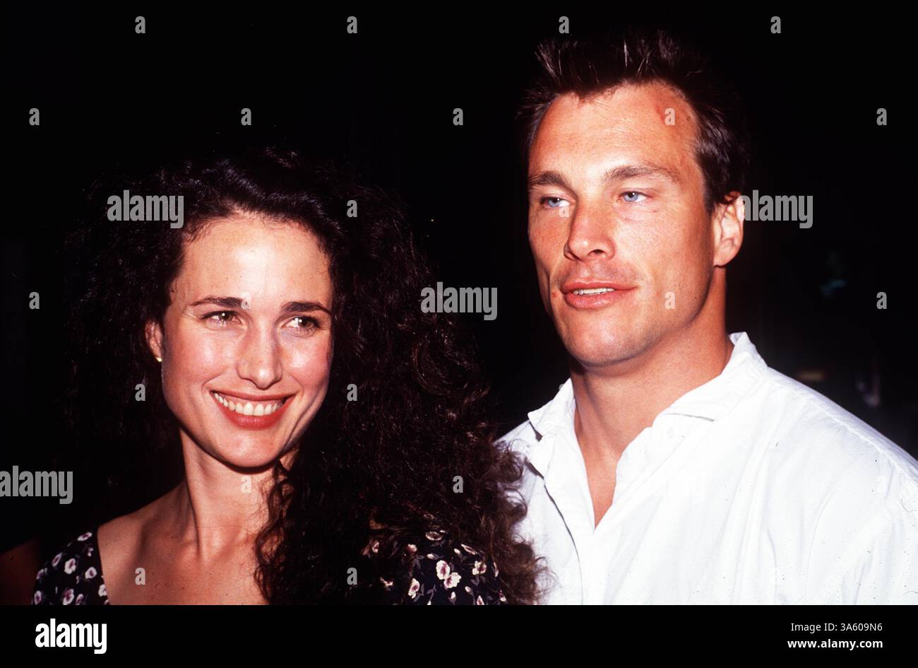 Jan. 1, 2011 - L8089HMc: ''THELMA AND LOUISE'' PREMIERE IN NEW YORK CITY .ANDIE MACDOWELL AND ...