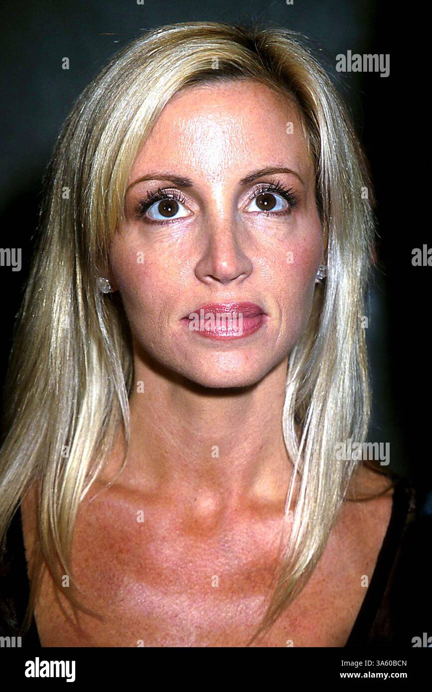 Jan. 1, 2011 - K27149HMC BROADCASTING AND CABLE MAGAZINE HALL OF FAME SALUTE 2002 HONOR ROLL AT ...