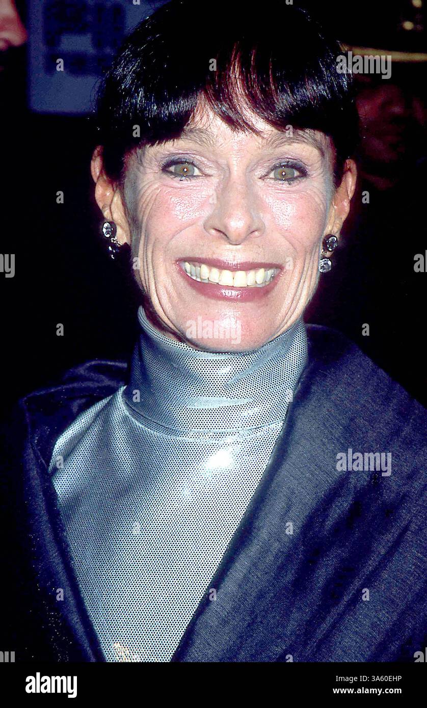 Jan. 1, 2011 - GERALDINE CHAPLIN.K26800HMc SD1013.CLOSING NIGHT OF THE ...