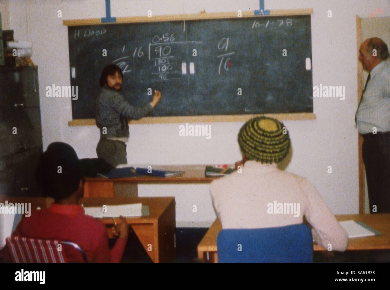 Classroom 1970s hi-res stock photography and images - Alamy