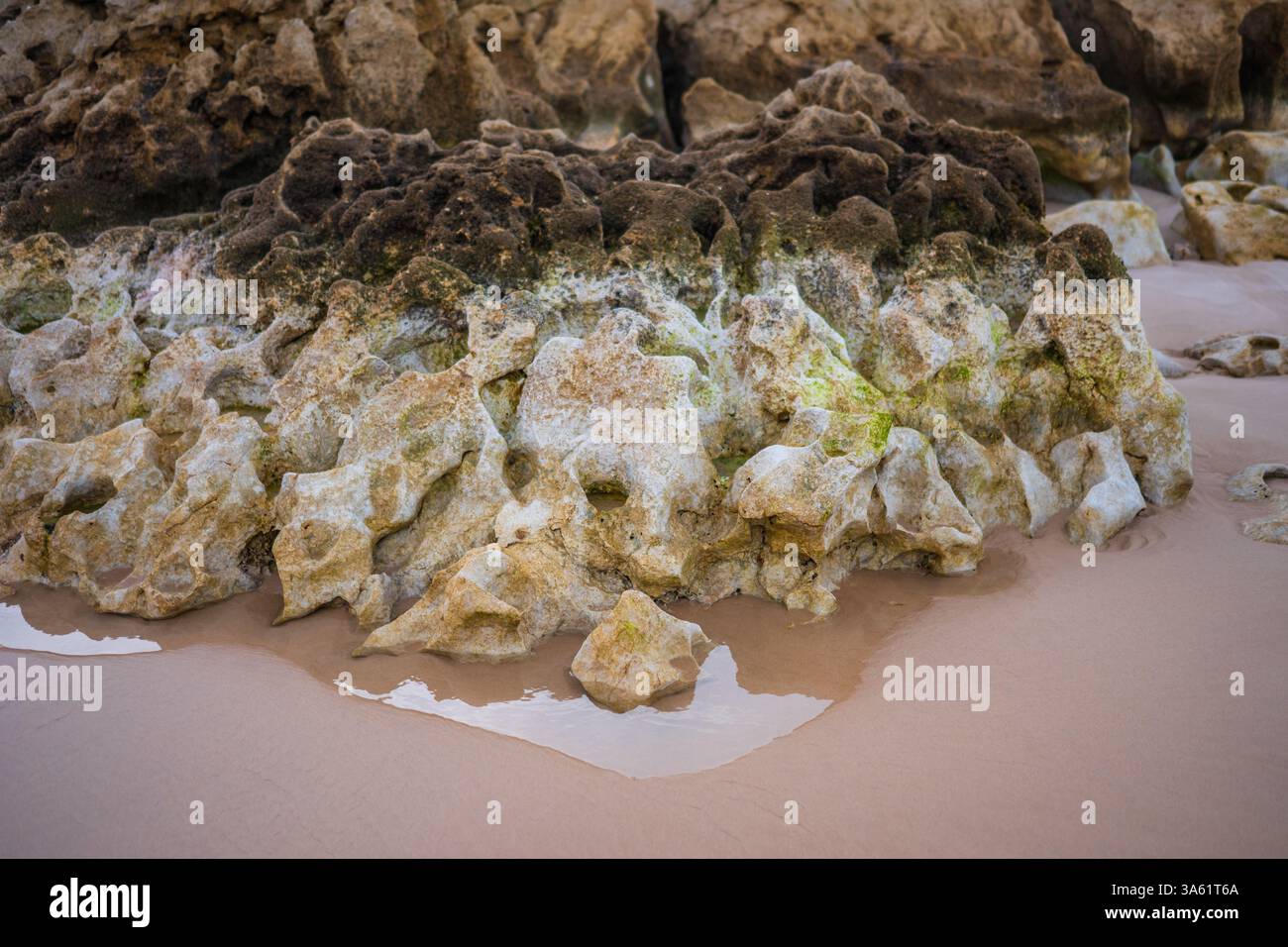 Rocks and formations on Praia Baleal-Norte beach in Baleal Island ...