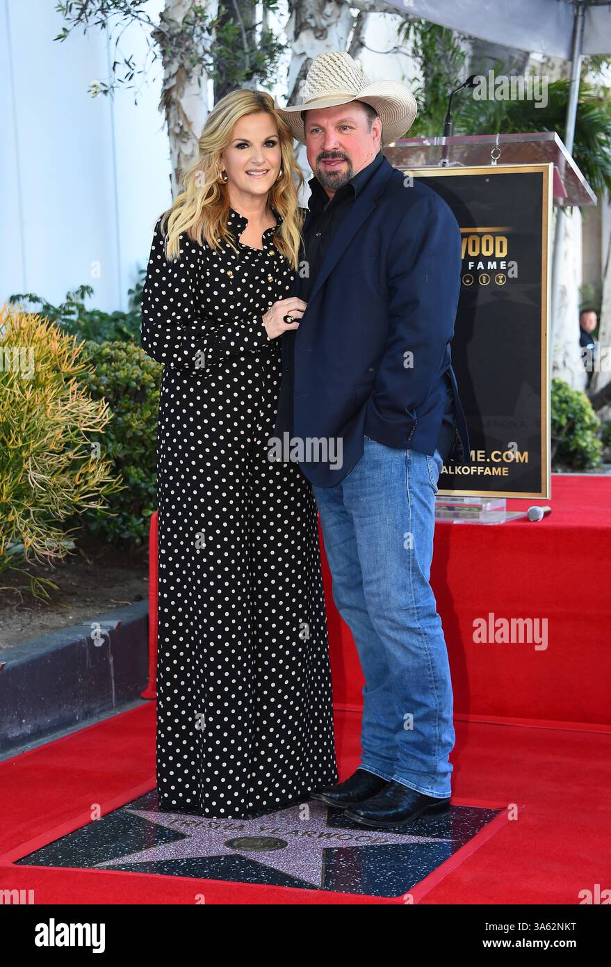 Hollywood, USA. 24th Mar, 2025. Trisha Yearwood and Garth Brooks at ...