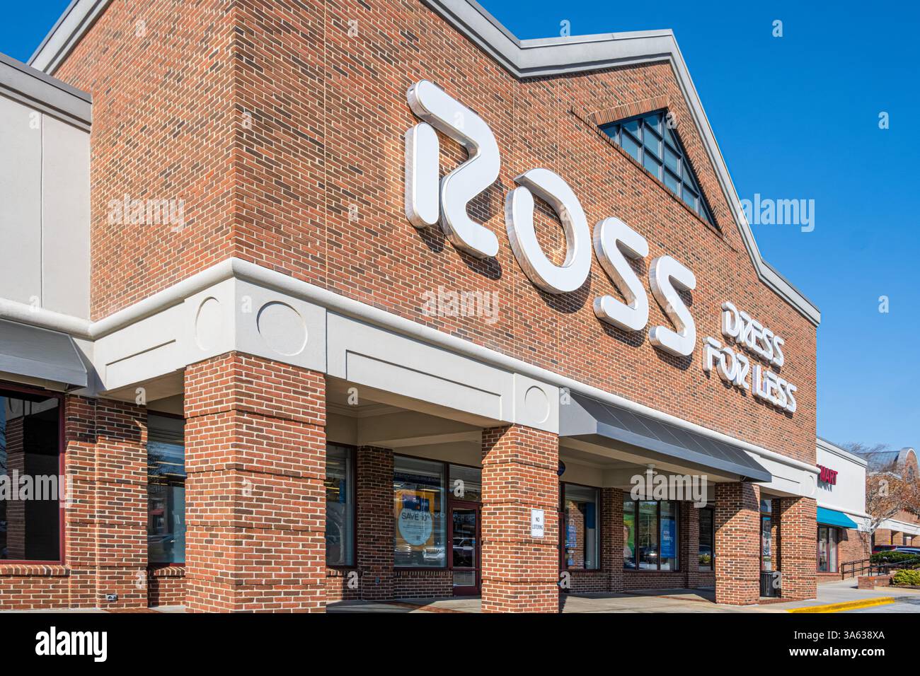 Ross Dress For Less discount department store in Snellville, Georgia ...