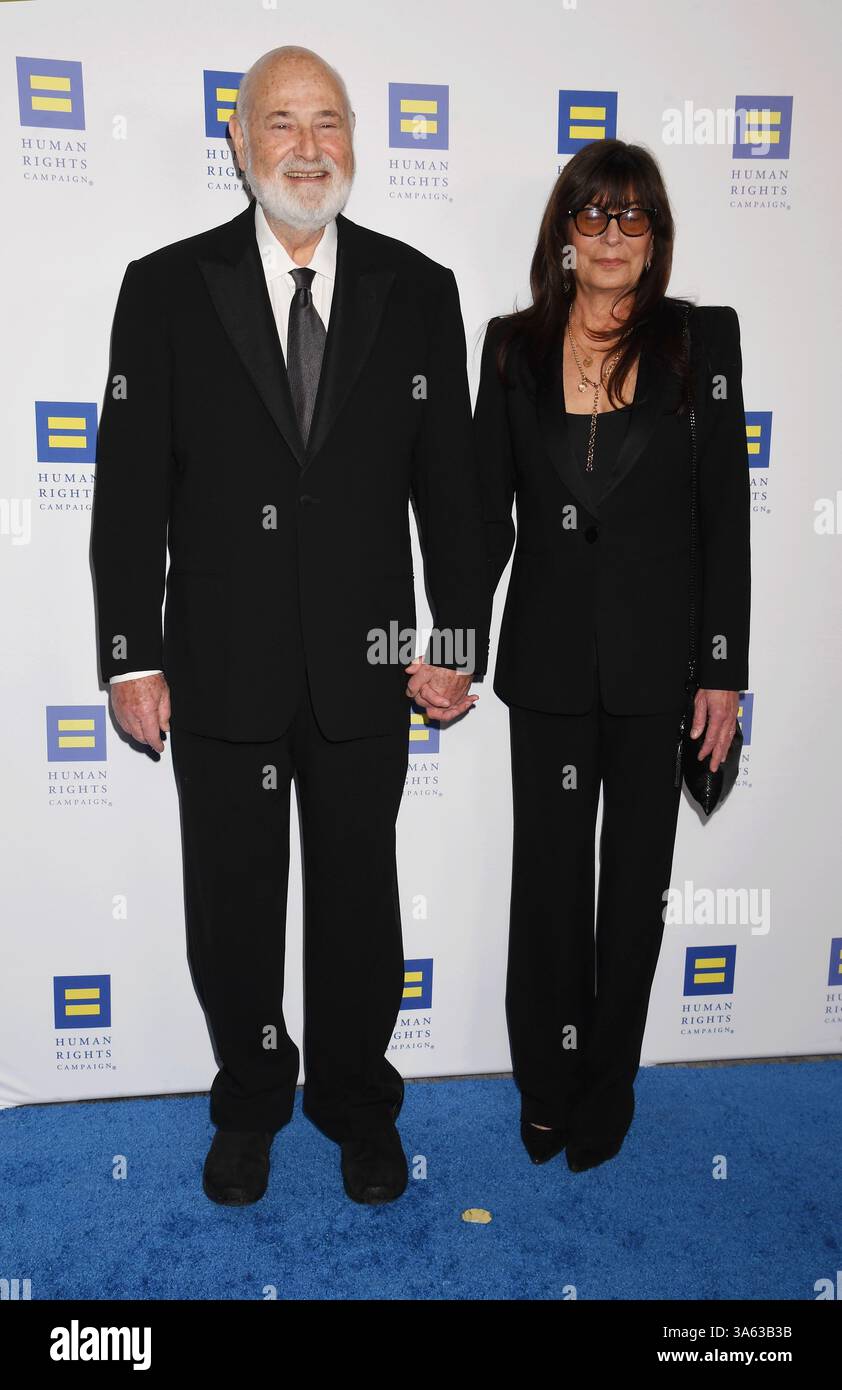 LOS ANGELES, CALIFORNIA - MARCH 22: Rob Reiner and Michele Singer ...