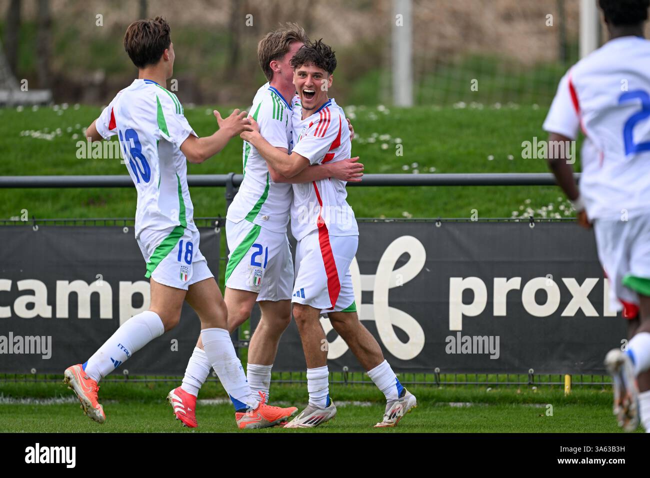 Alessandro Crimaldi (7) of Italy celebrates after scoring the 0-1 goal ...