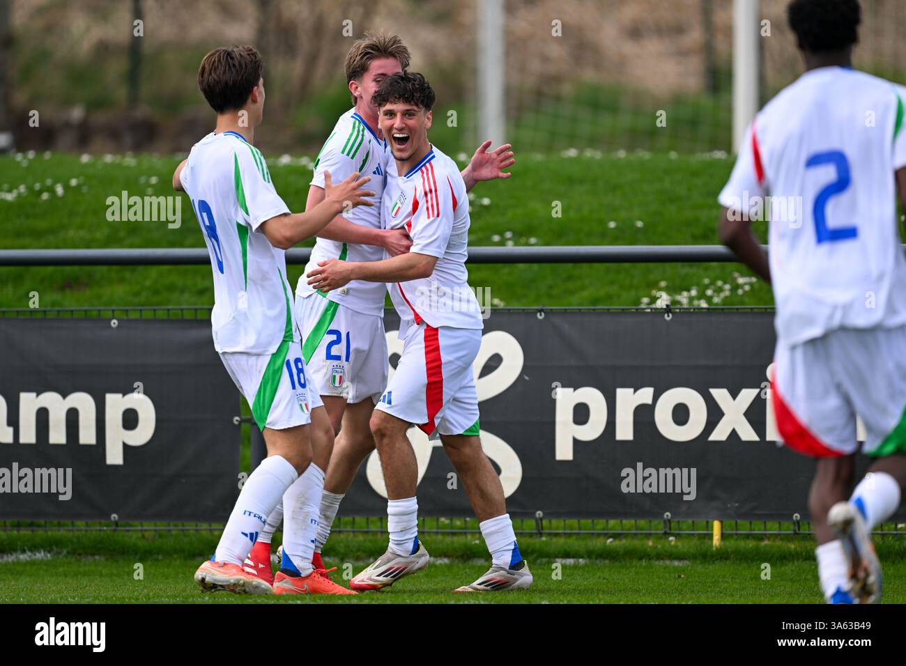 Alessandro Crimaldi (7) of Italy celebrates after scoring the 0-1 goal ...