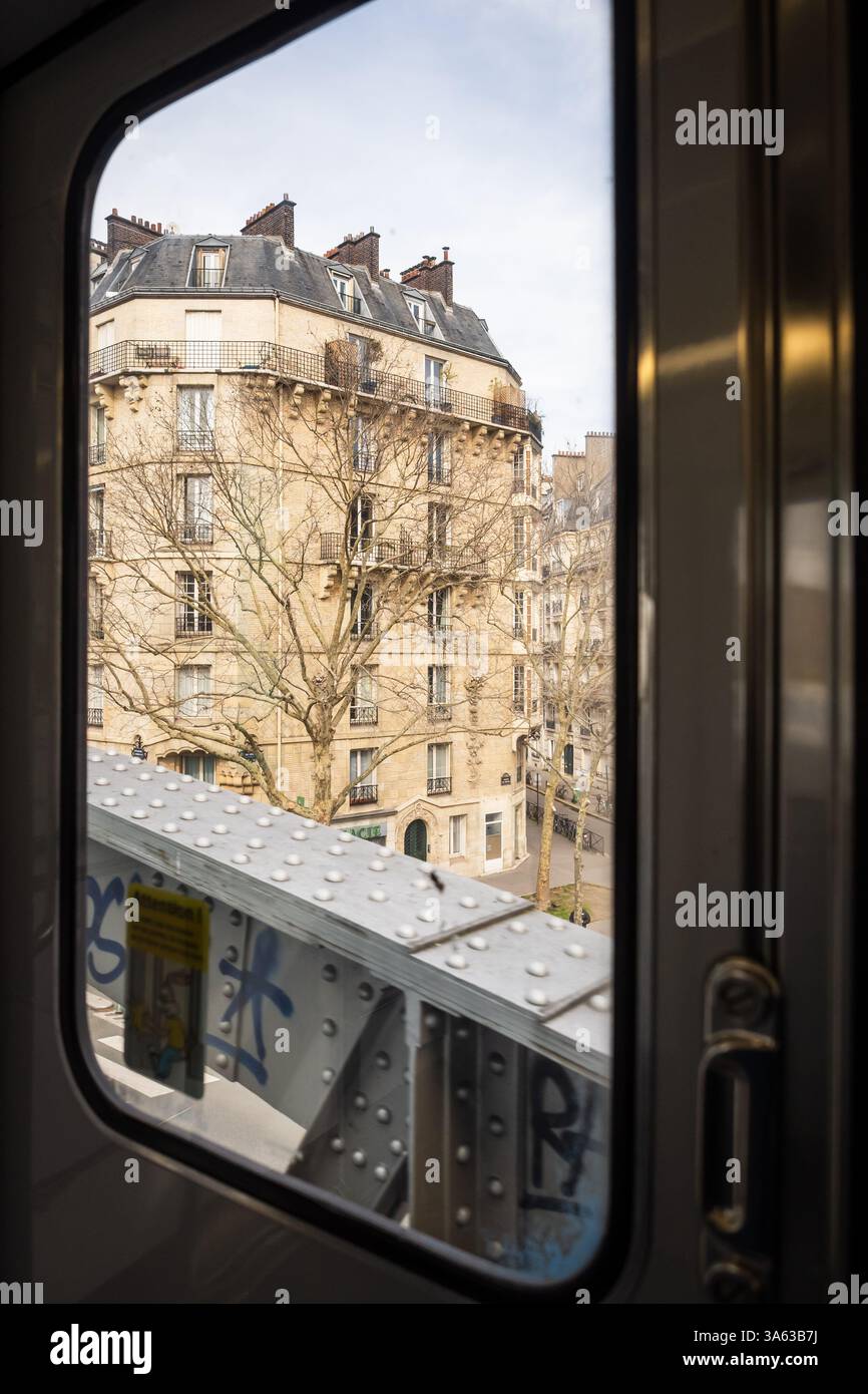 View of the city from a train on line 6 of the Parisian elevated metro ...