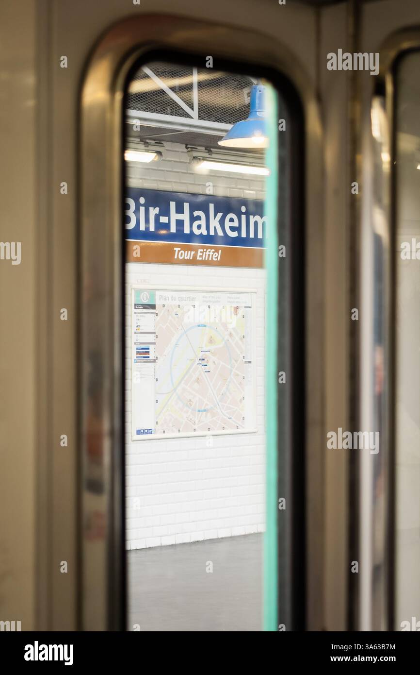 Bir-Hakeim station seen from a train on line 6 of the Paris Metro in ...