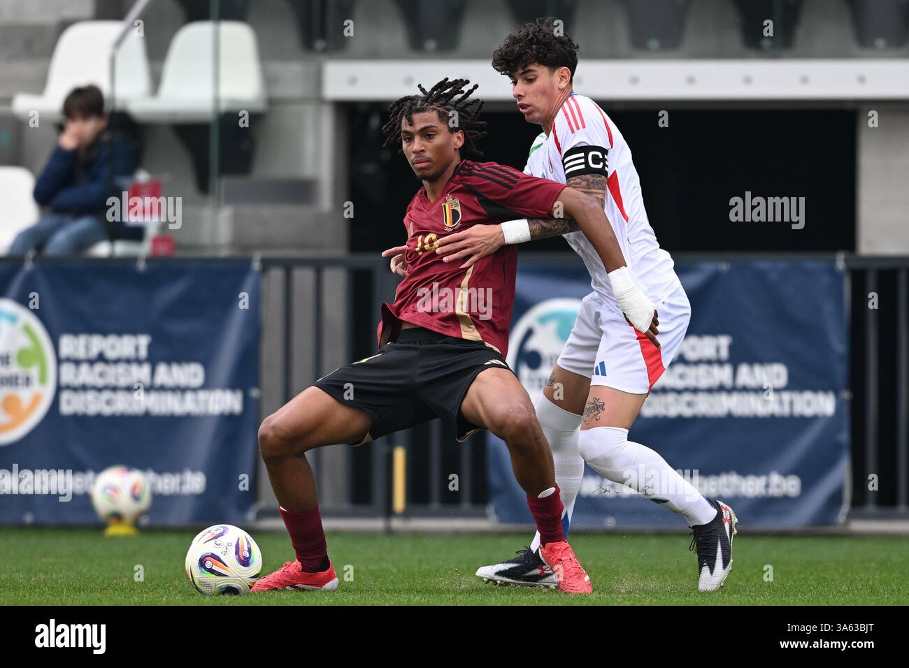 Tubize, Belgium. 24th Mar, 2025. Enzo Keutgen (10) of Belgium and ...