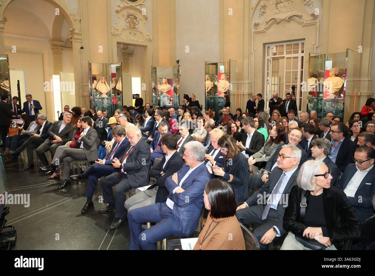 Bologna, Italia. 24th Mar, 2025. Bologna, Italia - Cronaca - 24 Marzo 2025 - road show editore e ...