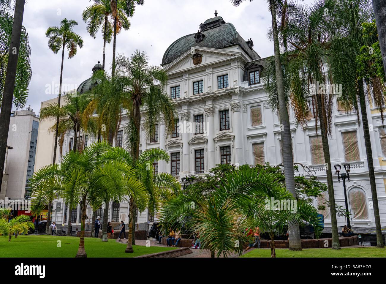 The National Palace houses the justice courts in the city of Cali ...