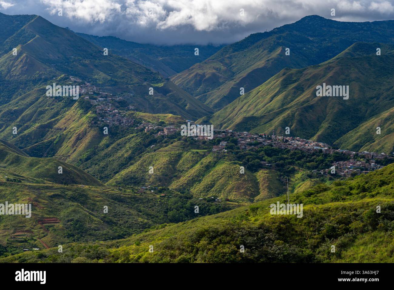 View of the Patio Bonito sector of Cali as seen from the Cristo Rey ...